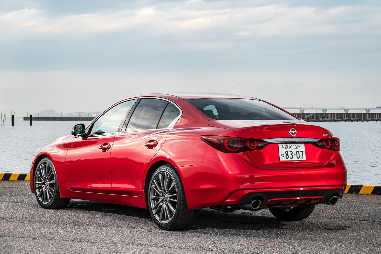 スカイライン400R その走りの実力を様々な視点からご紹介